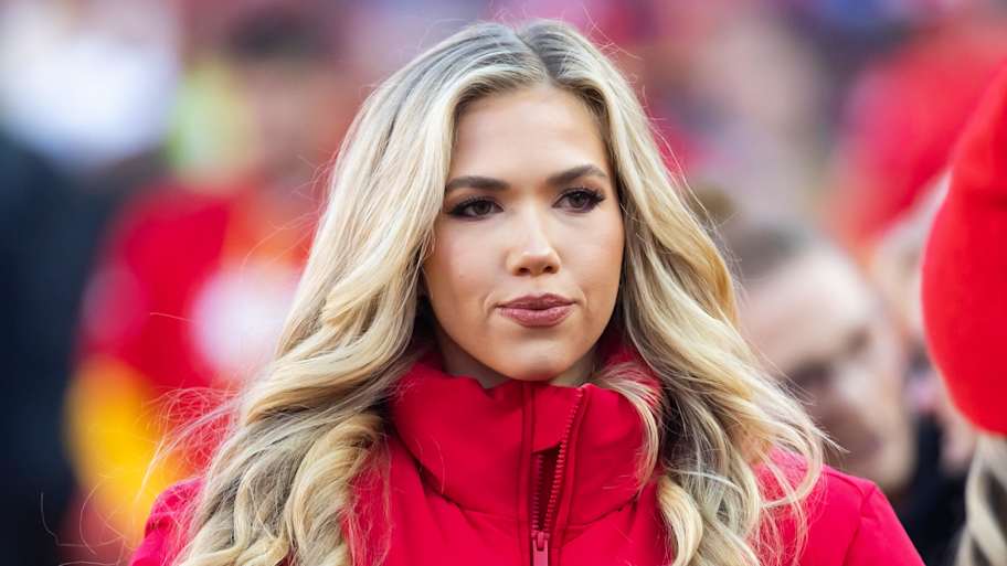 Chiefs' Heiress Gracie Hunt Shares Uplifting Message After Family Loss