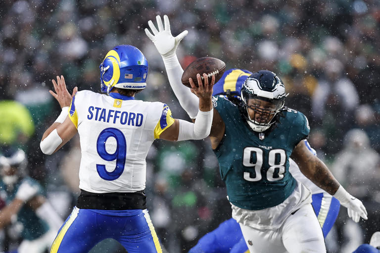 Saquon Barkley — and the Eagles offensive line and other playmakers ...