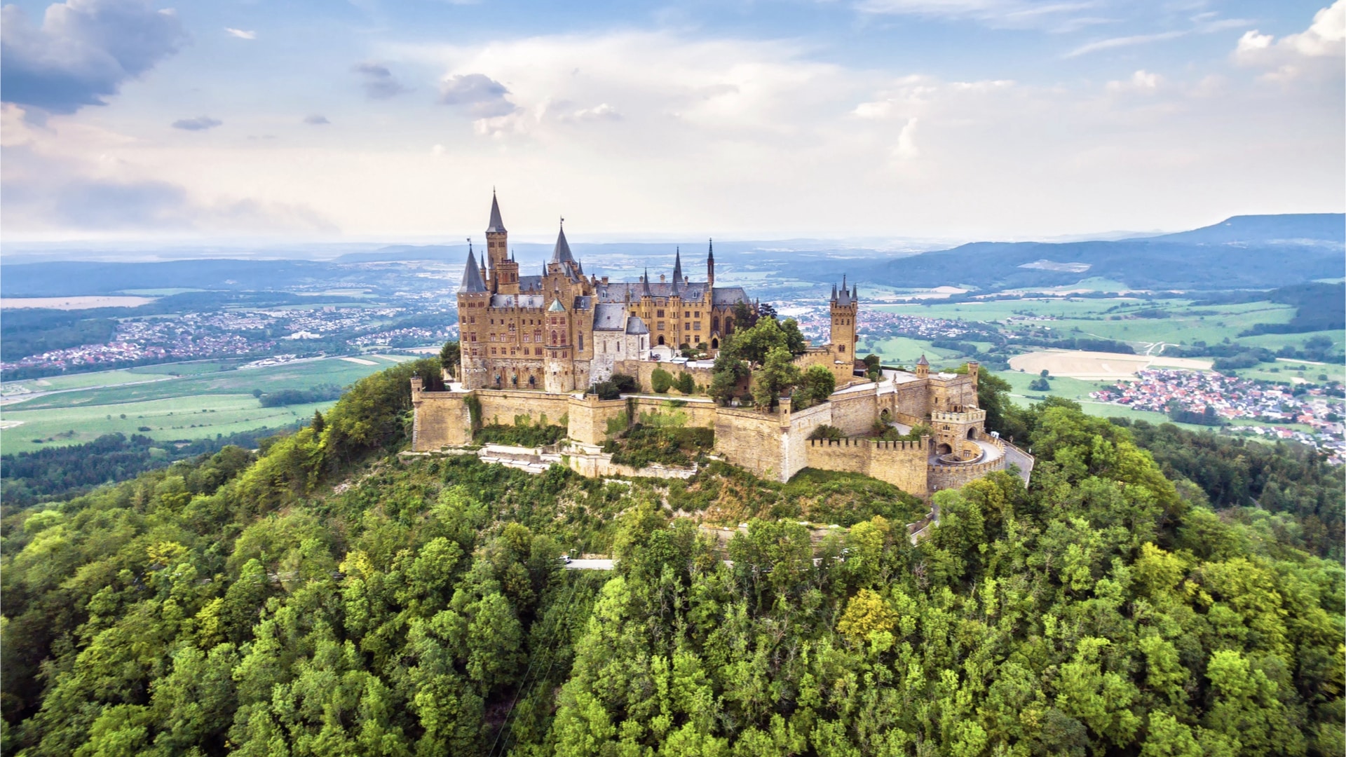 12 of Europe's Most Stunning Medieval Castles You Want to See