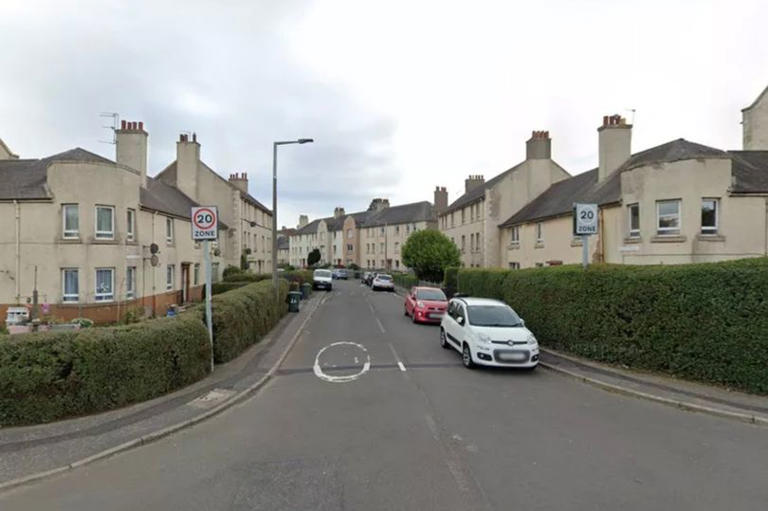 UK gangsters went on six-day crime rampage using 'gun', machetes and knives
