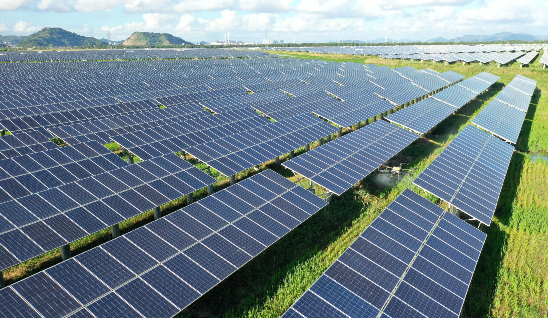 How does solar power work?