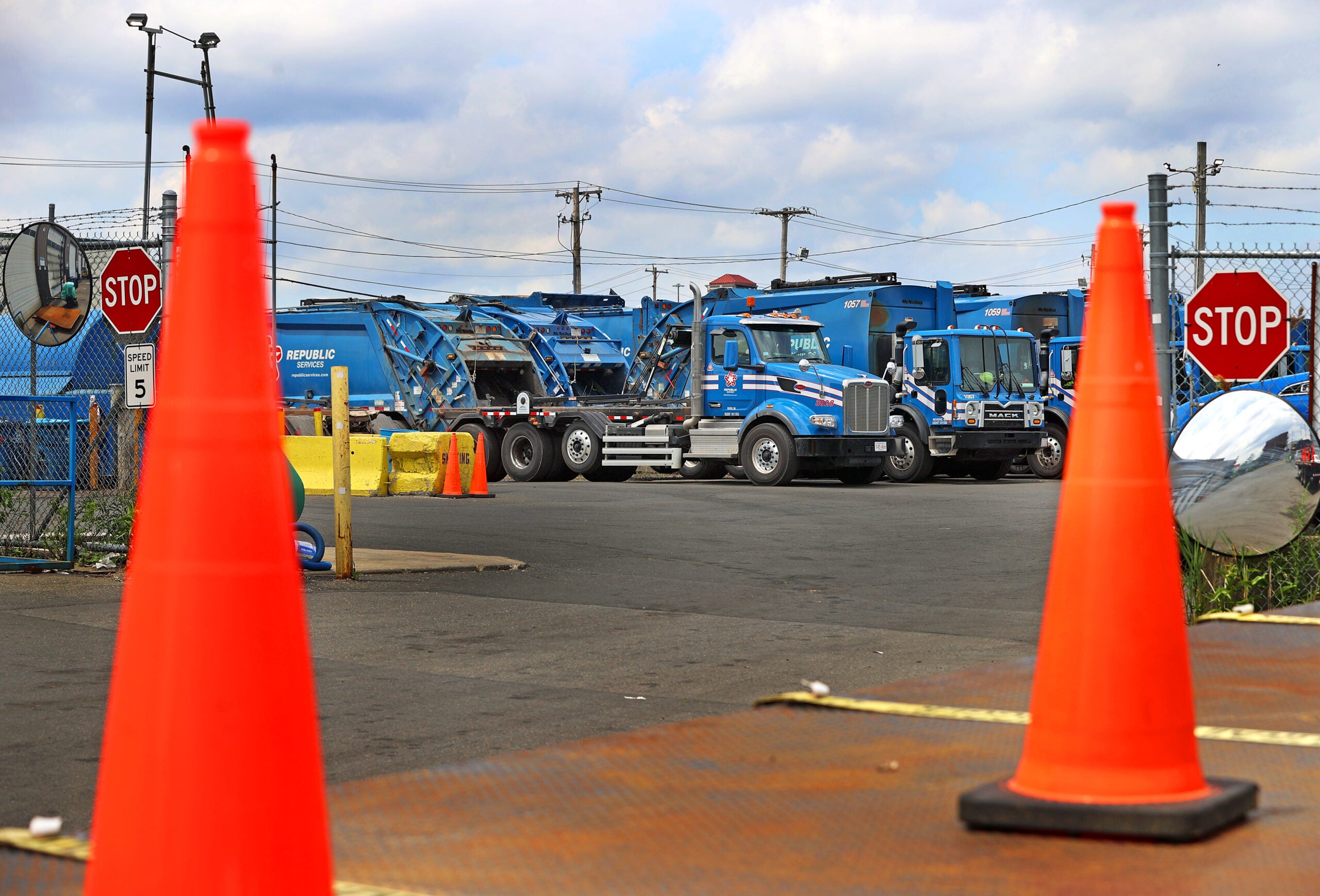 Seth Moulton and other elected officials come out to support trash strikers