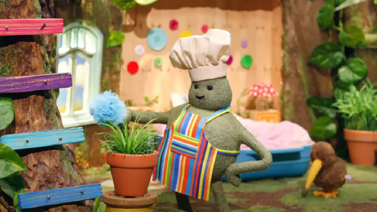 After That Viral Tiny Chef Video, I Decided To Check Out The Show, And ...