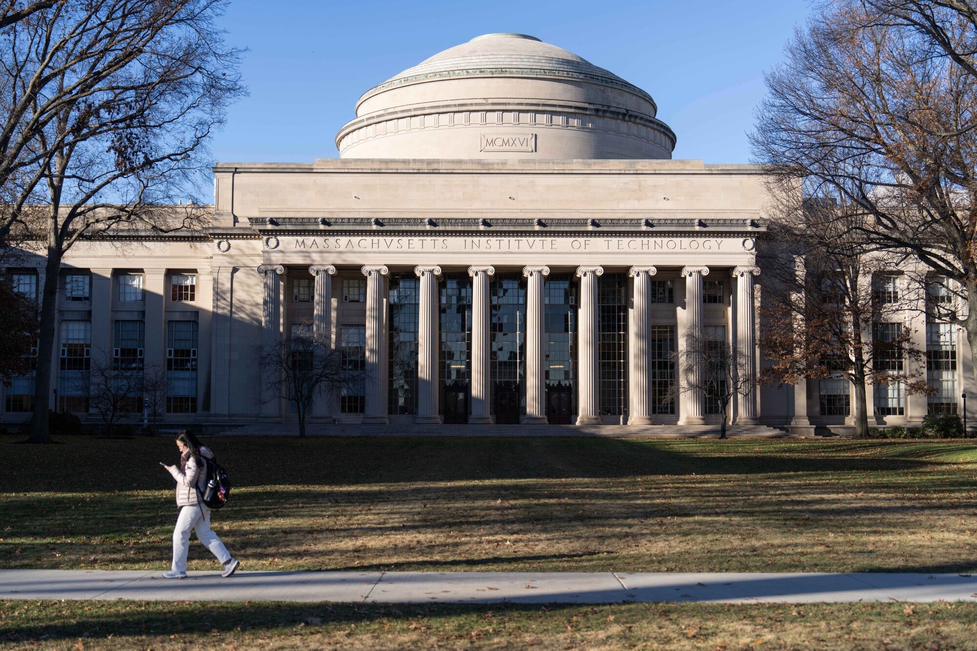 MIT building defaced with anti-Israel graffiti