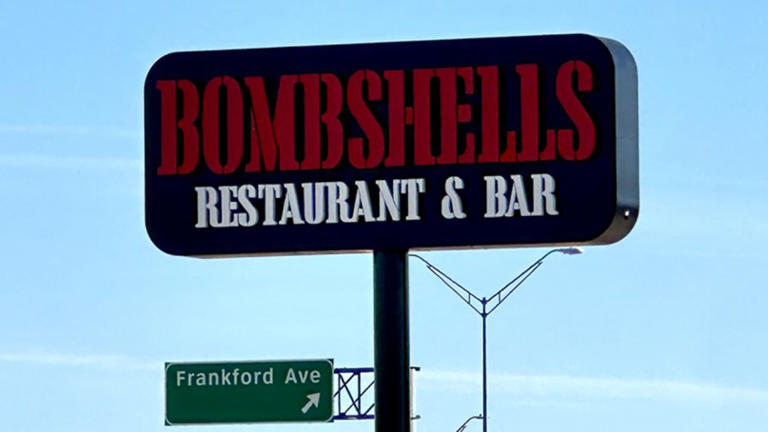 Lubbock’s newest sports bar, Bombshells, officially opens off of Spur 327