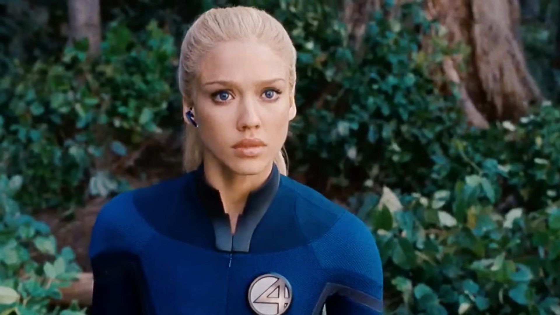 The 10 Most Fashionable Super Hero Costumes & 10 Tackiest