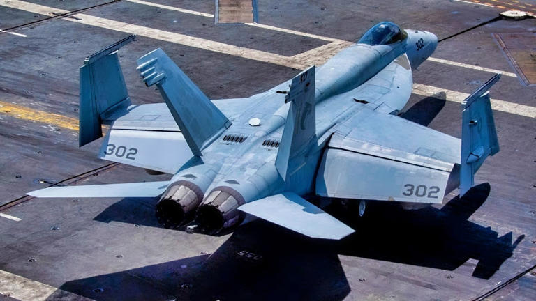 The US Navy just tested a bomb that flies twenty times farther than the ...