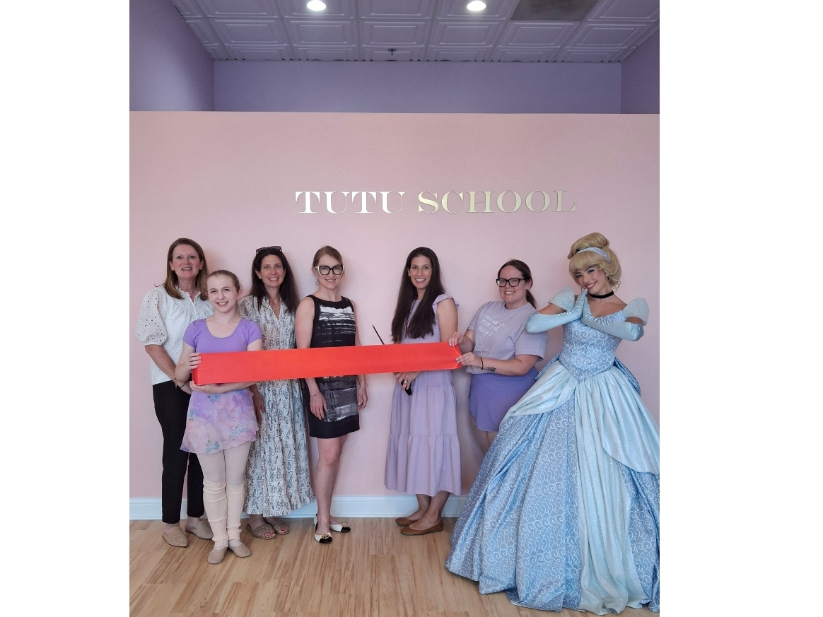 Tutu School 'Makes Space' For Children To Be Creative In Glenview