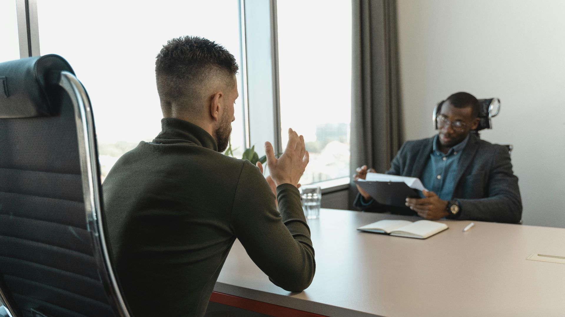 10 Traits Most Sought After In Job Interviews & 10 That Hold People Back