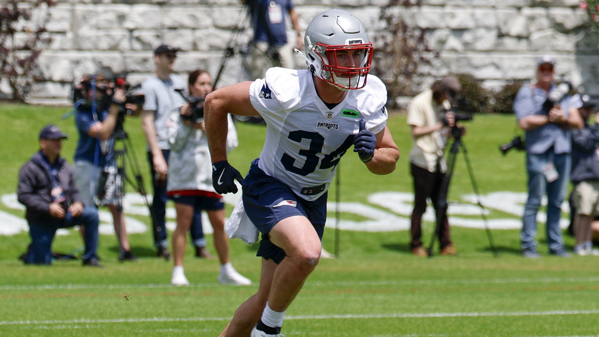 Patriots player profile: Undrafted Lan Larison is a jack of all trades