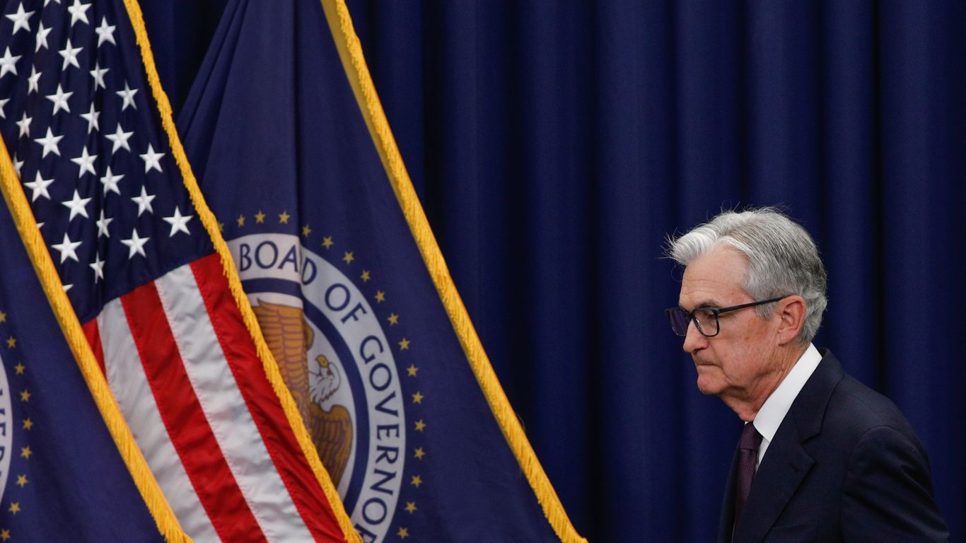 Minutes show Fed officials divided over tariff-driven inflation