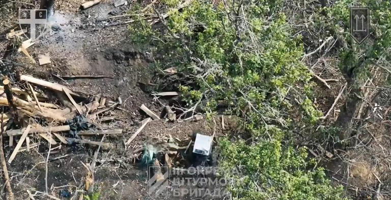 Russian troops 'surrender' to Ukrainian killer robots