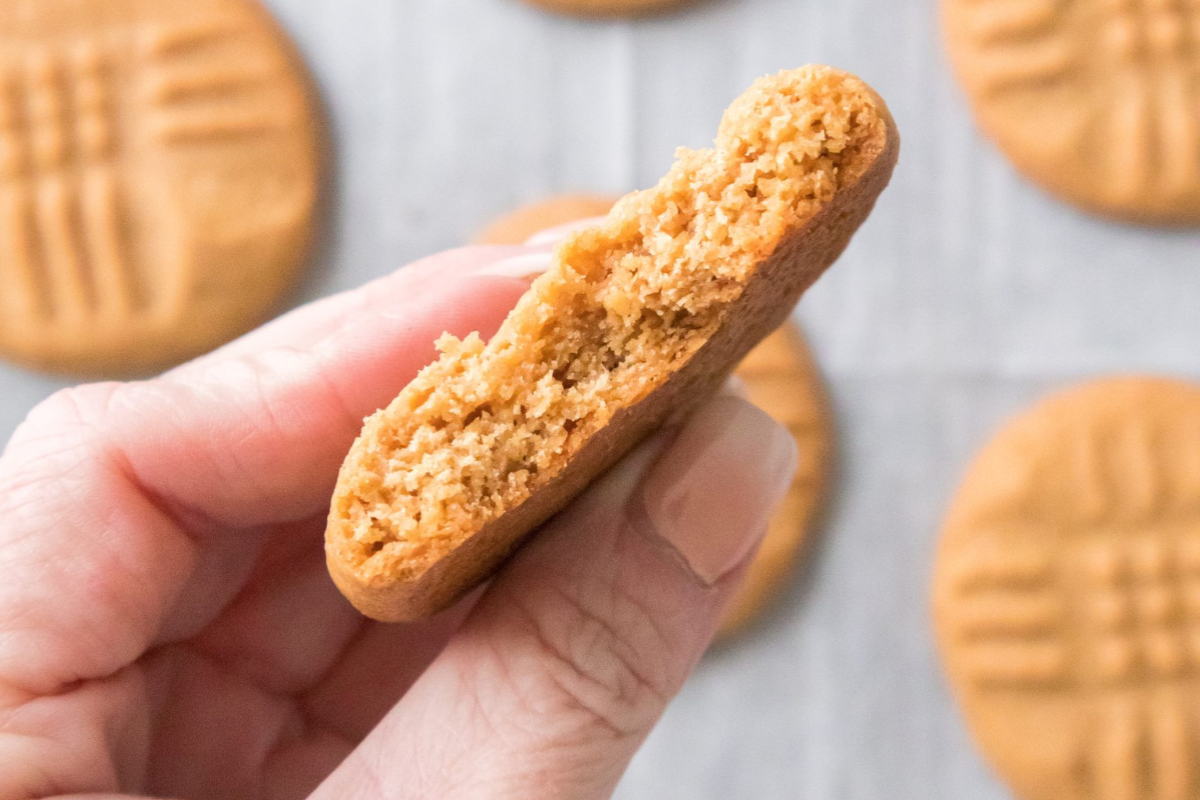 3 ingredient peanut butter cookies