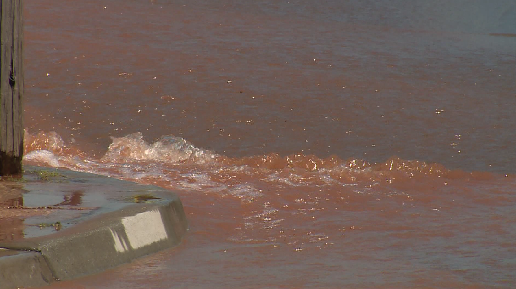 Part of May Avenue in northwest OKC closed due to water main break
