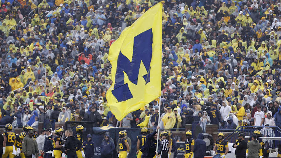 Former Michigan player thinks this current defensive lineman is capable ...