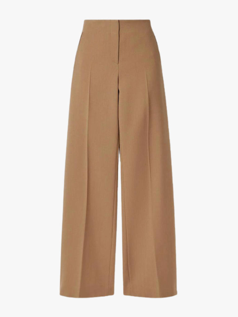 7 tenis para llevar pantalones palazzo en verano 2025, según las tendencias