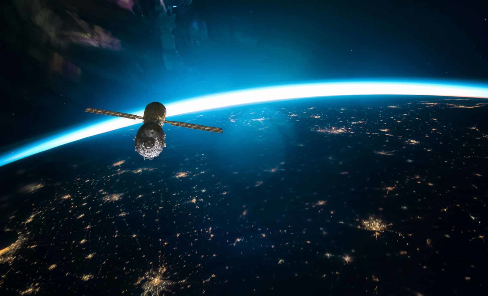 Astronaut Calls Satellite ‘Impossible’—Is This the End of Space ...
