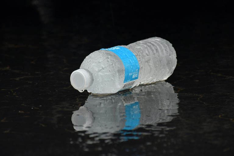 5 Bottled Water Brands Most Likely to Contain Microplastics