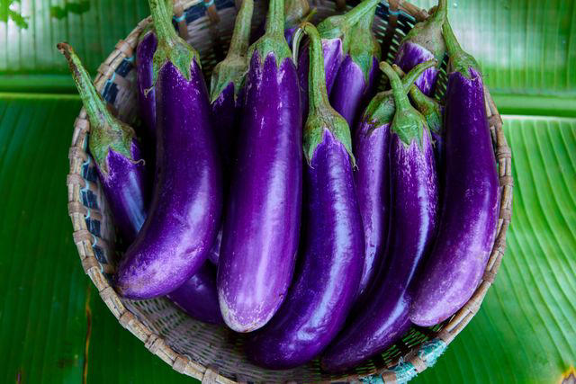 12 Healthy Purple Foods Packed With Antioxidants