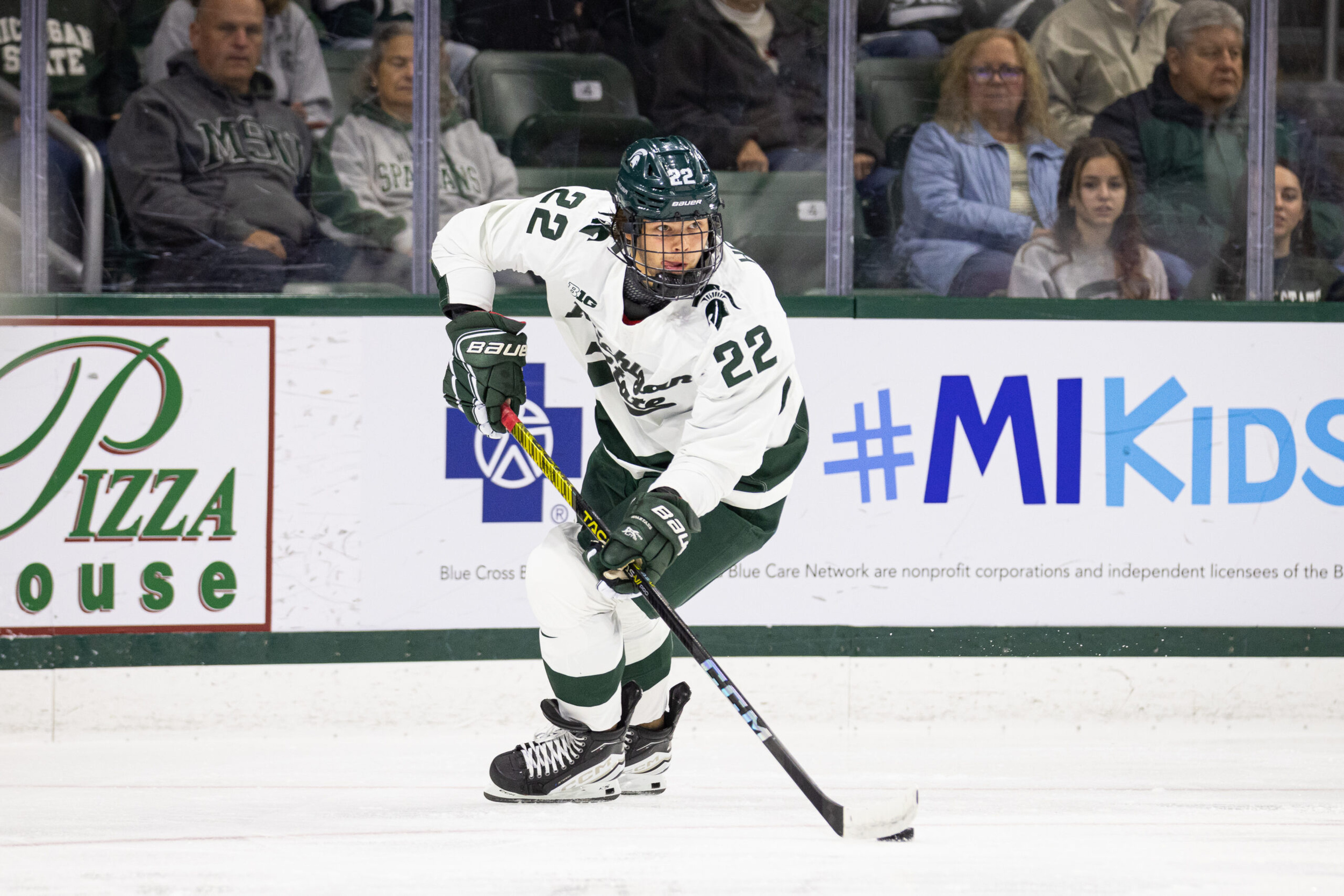 3 Potential Concerns Over Oilers Isaac Howard Trade