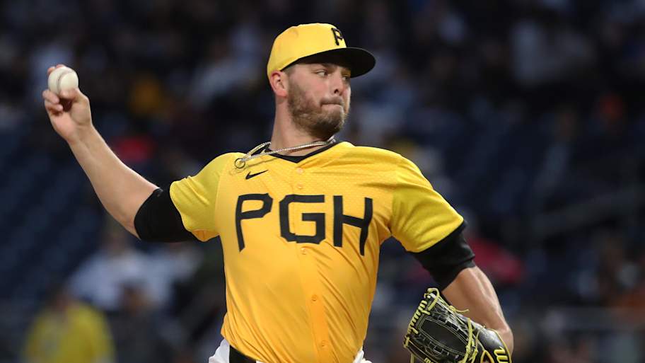 Pirates Release Relief Pitcher