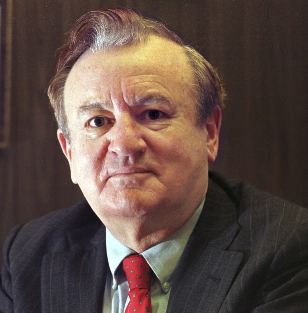 Former Rhode Island Gov. Edward DiPrete dies at 91