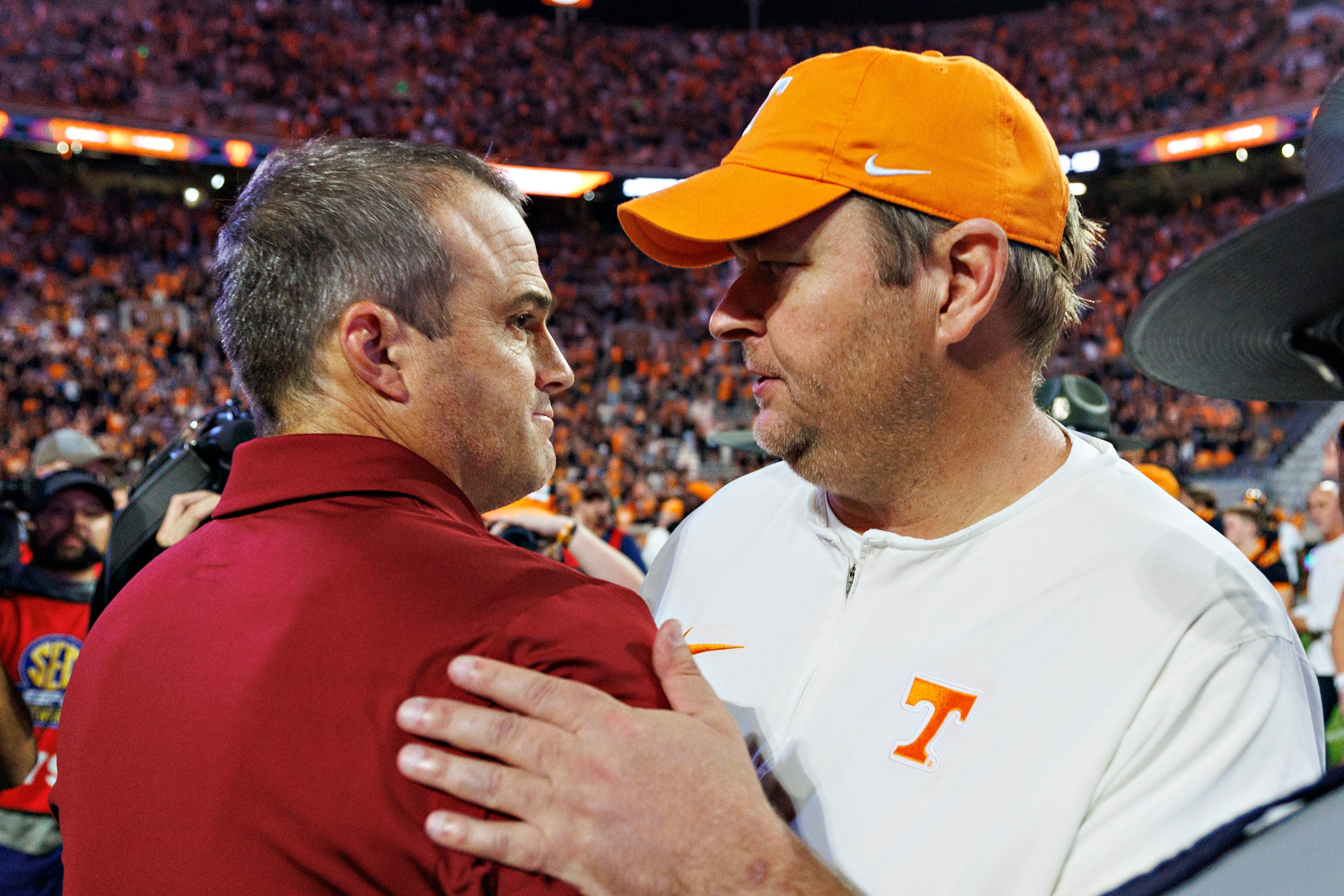 2025 win-loss record projections for all 16 SEC football teams