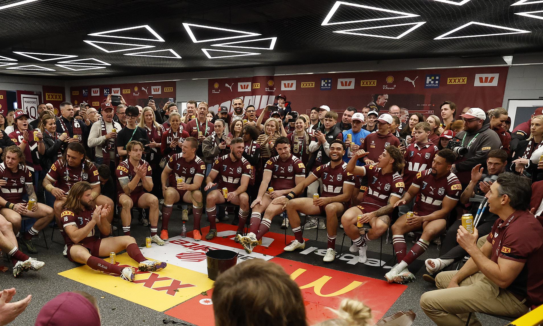 Can you spot the famous royal couple who were invited to join ...