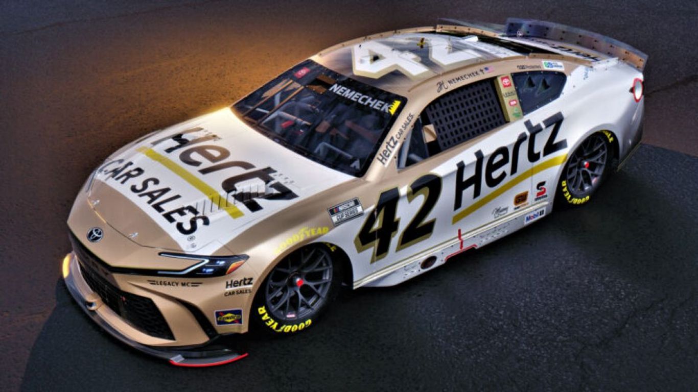 Hertz To Sponsor Car at NASCAR Cup Series Race in Dover