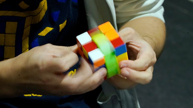 Rubik’s cube design can’t be trademarked, says EU court