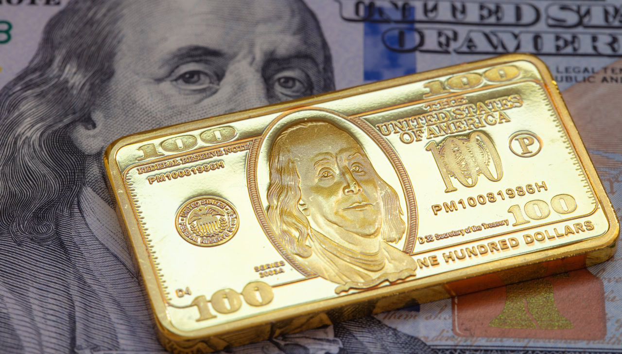 This IRS Loophole Lets You Own Gold in Your IRA - But Most People Don’t ...