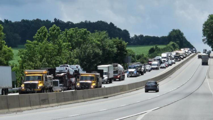 Roads open after multi-vehicle crash closes both northbound lanes of I-83 in southern York County