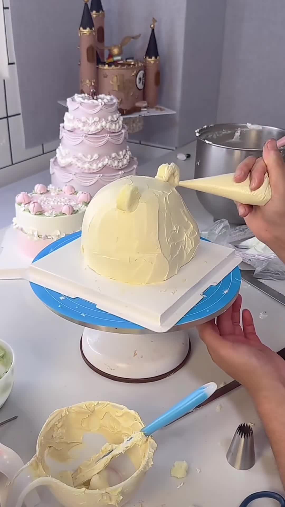 Mastering 3 Layer Cake Decorating for Kids