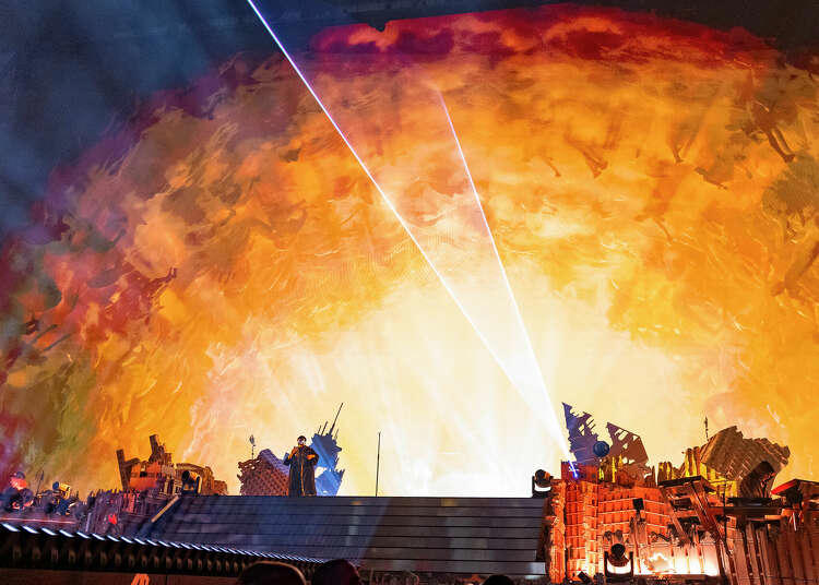 Just when the Weeknd broke Levi's Stadium records, he shed his persona