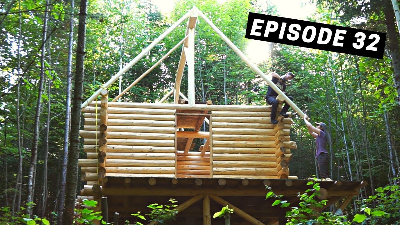 Building A Log Cabin | Ep. 32 | Raising roof rafters onto our tiny log ...