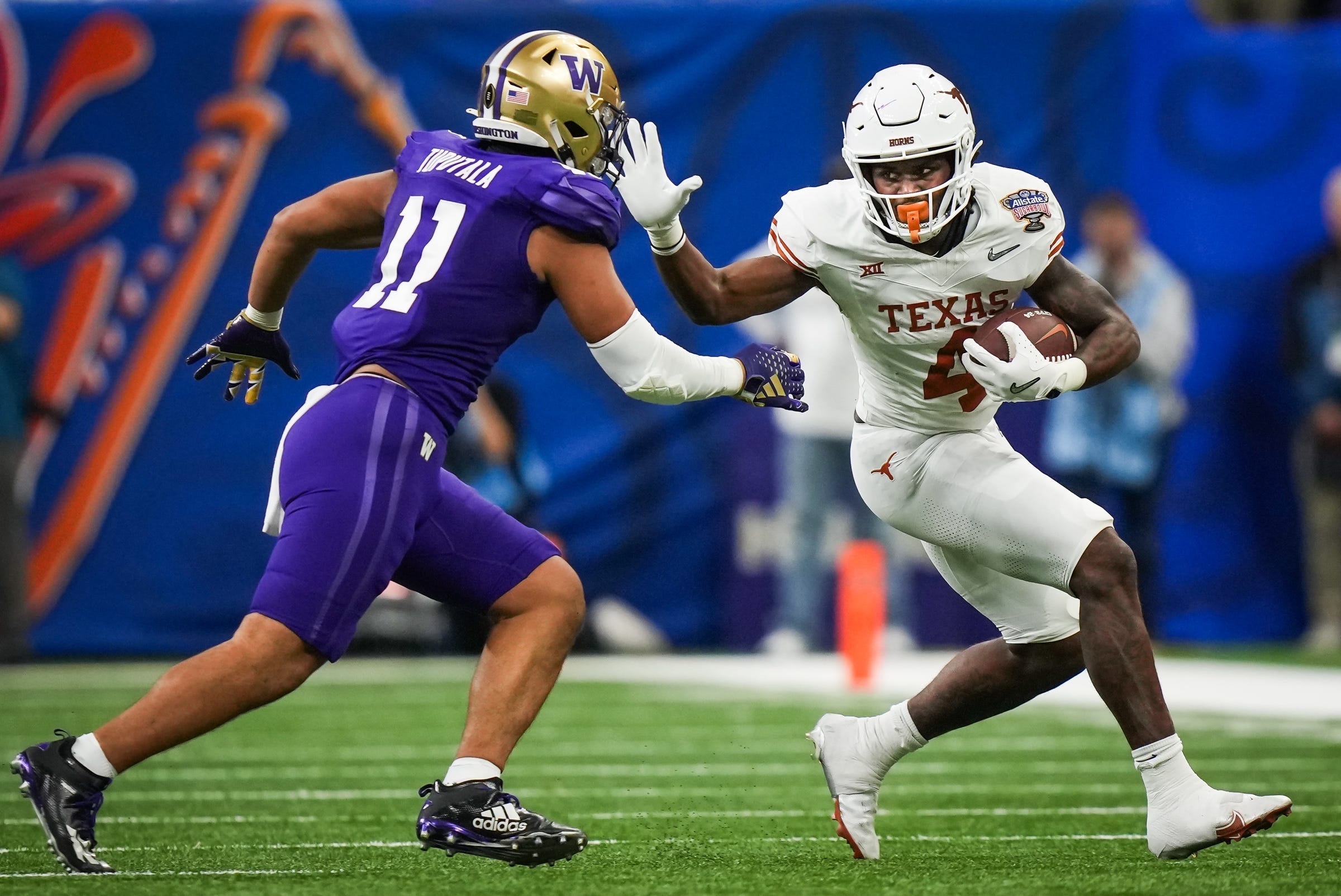 NFL Draft Summer Scouting Report: C.J. Baxter, RB, Texas