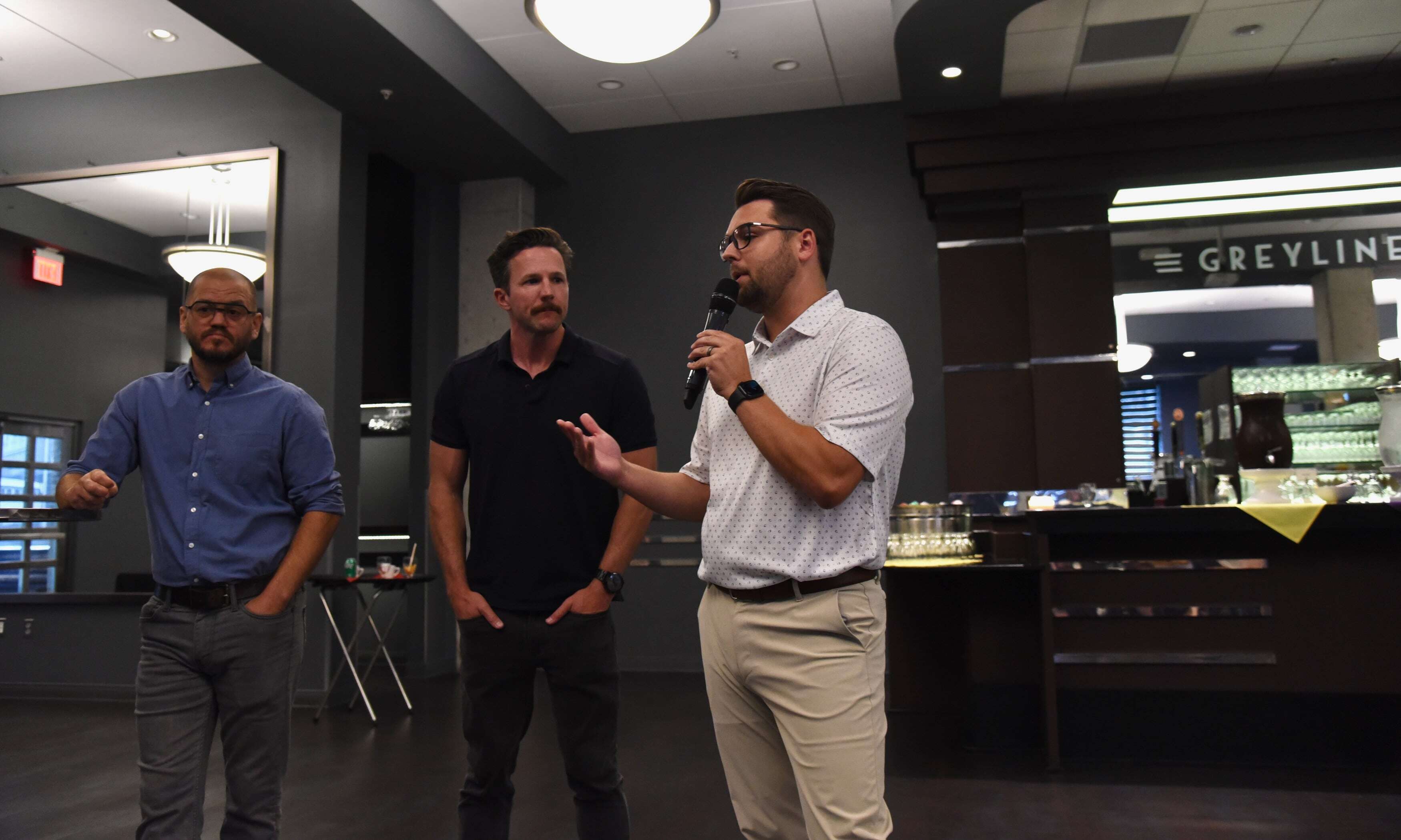 High-rise developer faces tough crowd at contentious meeting with Ann ...