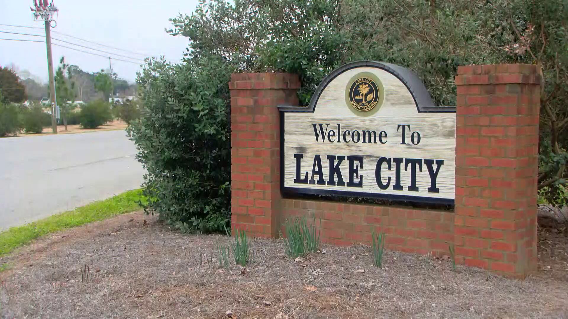 Lake City hires certified public accountant to navigate financial crisis