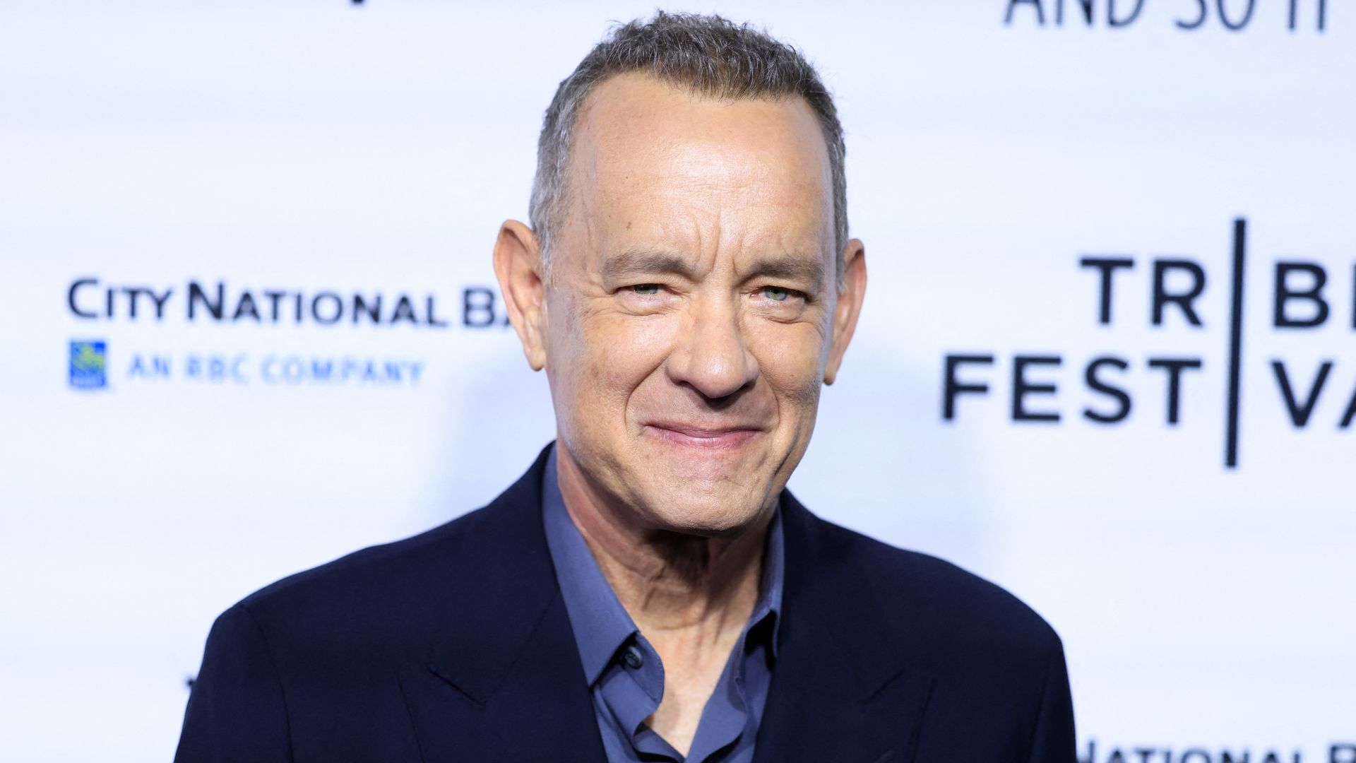 Meet Tom Hanks' 3 siblings, including his famous brothers