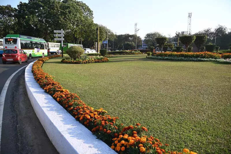 MC eyes ad revenue with beautified roundabouts