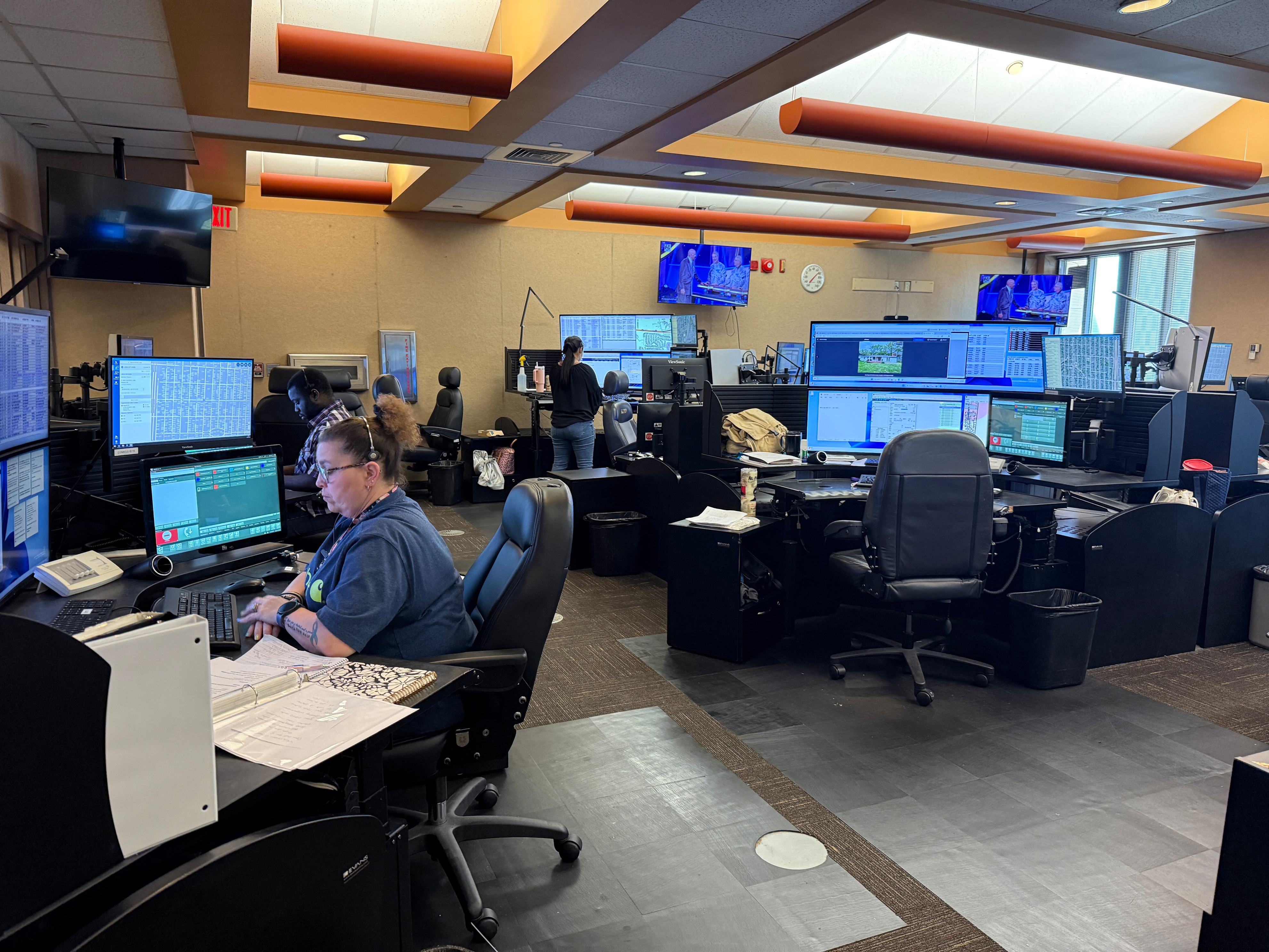 ‘I’ve always wanted to help people’: New KCPD 911 call takers hope to ...