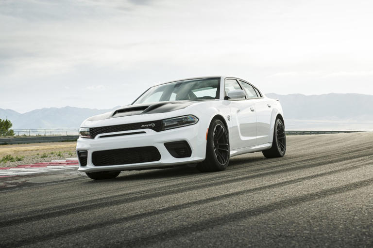 Dodge SRT Hellcats Left In Stock Are Definite Bargains Right Now