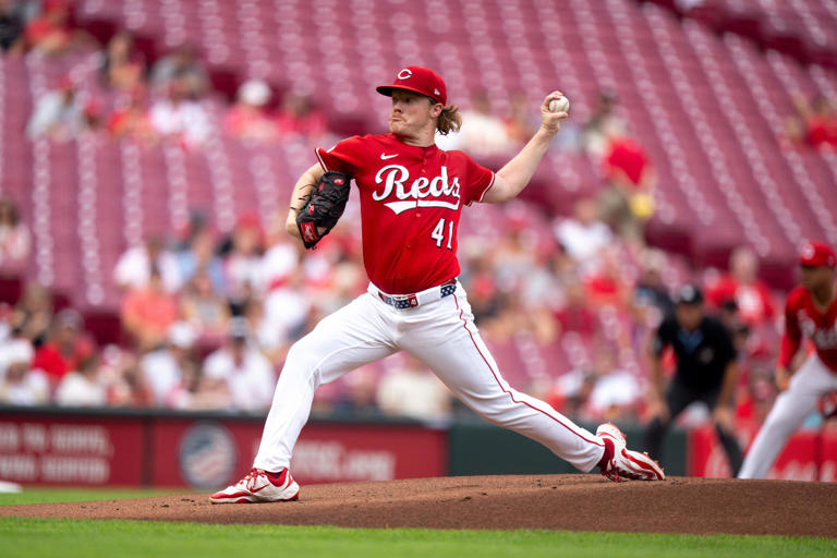Here's how the Reds ended their losing streak against the Marlins