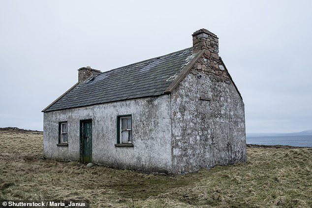 How to move to a remote island and get paid up to £70,000 for it - but ...