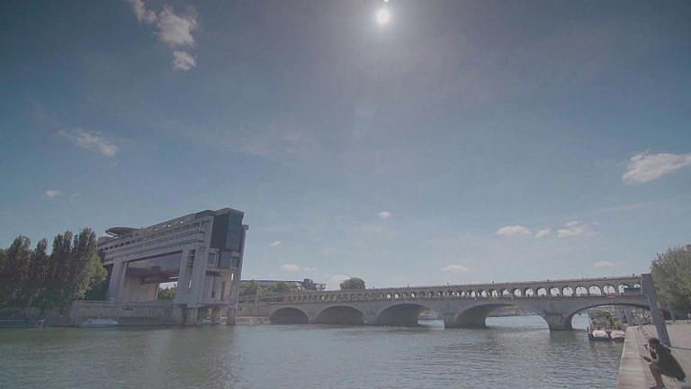 DoD Launches Commissary Access Pilot for Civilian Employees