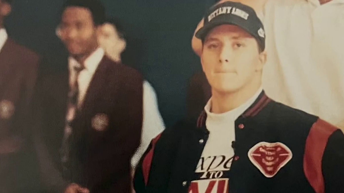 Former Dematha football star Tim Strachan, paralyzed since 1993, dies at 49