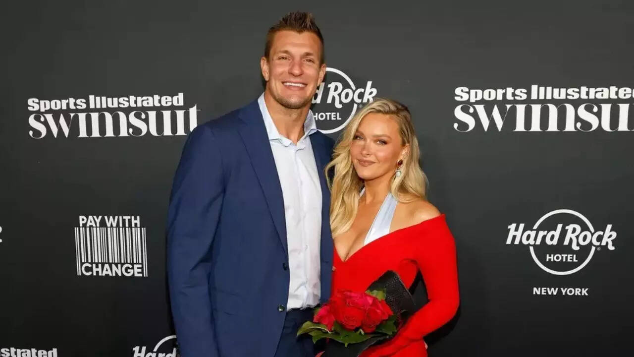 Rob Gronkowski girlfriend Camille Kostek calls out double standards in ...