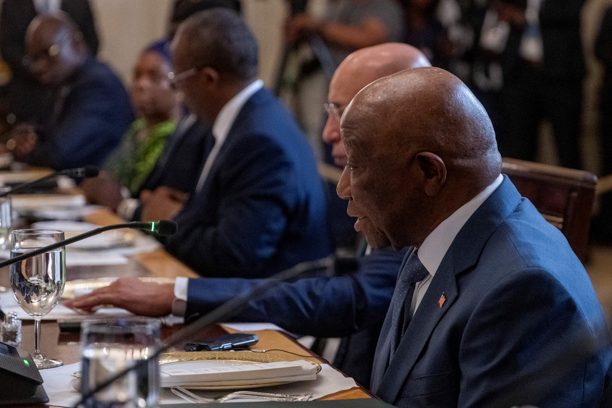 Trump asks the President of Liberia, where English is the official language, where he learned to ...