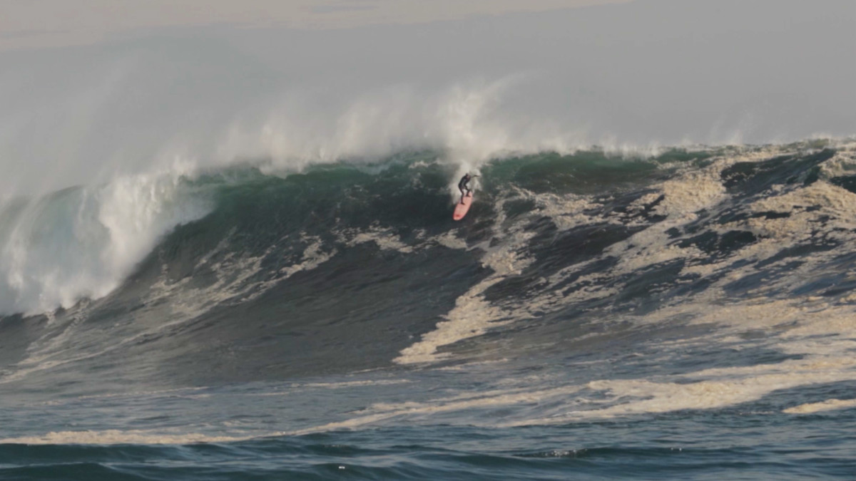 Punta de Lobos Local Sticks 2 Major Drops at Her Home Break