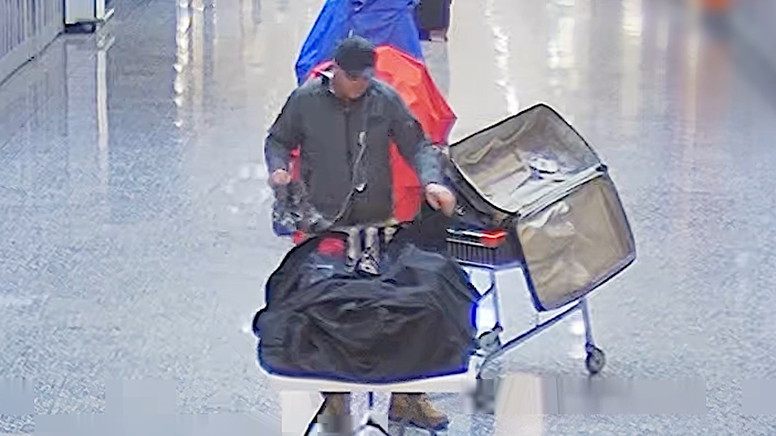 Detectives baffled after man steals 53 right-footed shoes from business